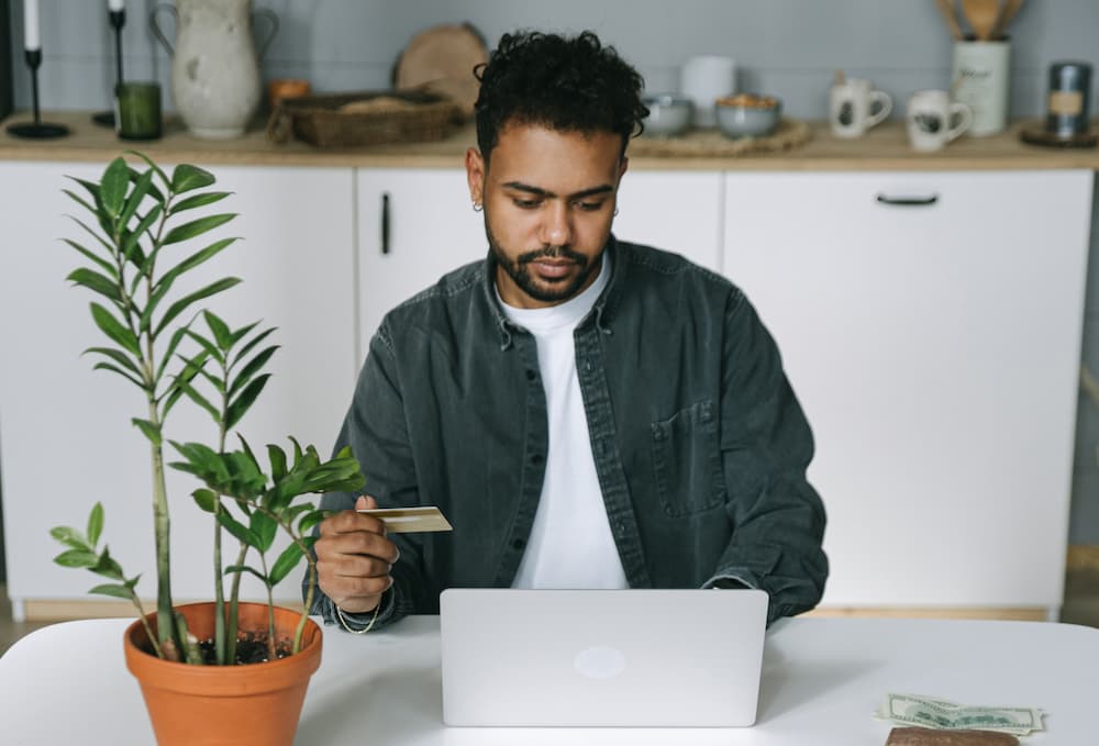 How to Add a Card to Your Account | Uniwide Formations